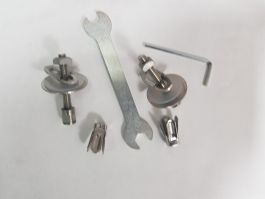 Universal Hinges UNI001 sold as seen NON RETURNABLE